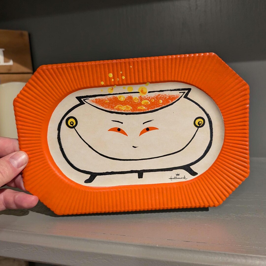 Old 1960s Bubbling Cauldron Halloween Paper Plate Old Original ...