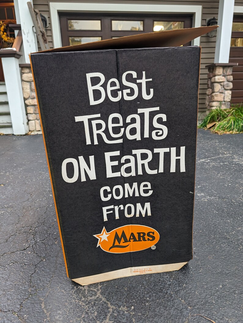 Large 1960s Mars Candy Bars Candies Treats Old Display Table Original ...