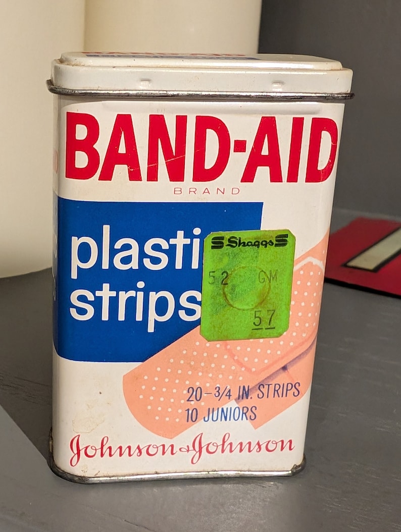Original Vintage 1970s Band Aid Plastic Strips Bandaids Tin - Empty ...