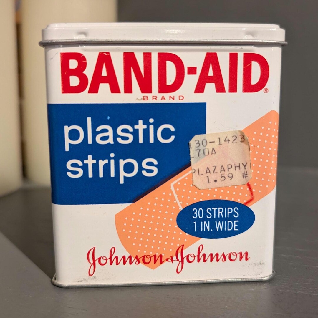 Original Vintage 1980s Band Aid Plastic Strips Plain Pad Bandaids Tin ...