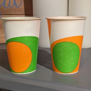 Lot of 2: NOS 1960's Groovy Paper Vending Cup - 7 1/4 Oz Dixie Paper ...