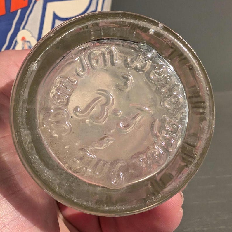 Original Vintage 1920s 30s Bon Ton Soda Pop Bottle Display- 7oz Soda ...