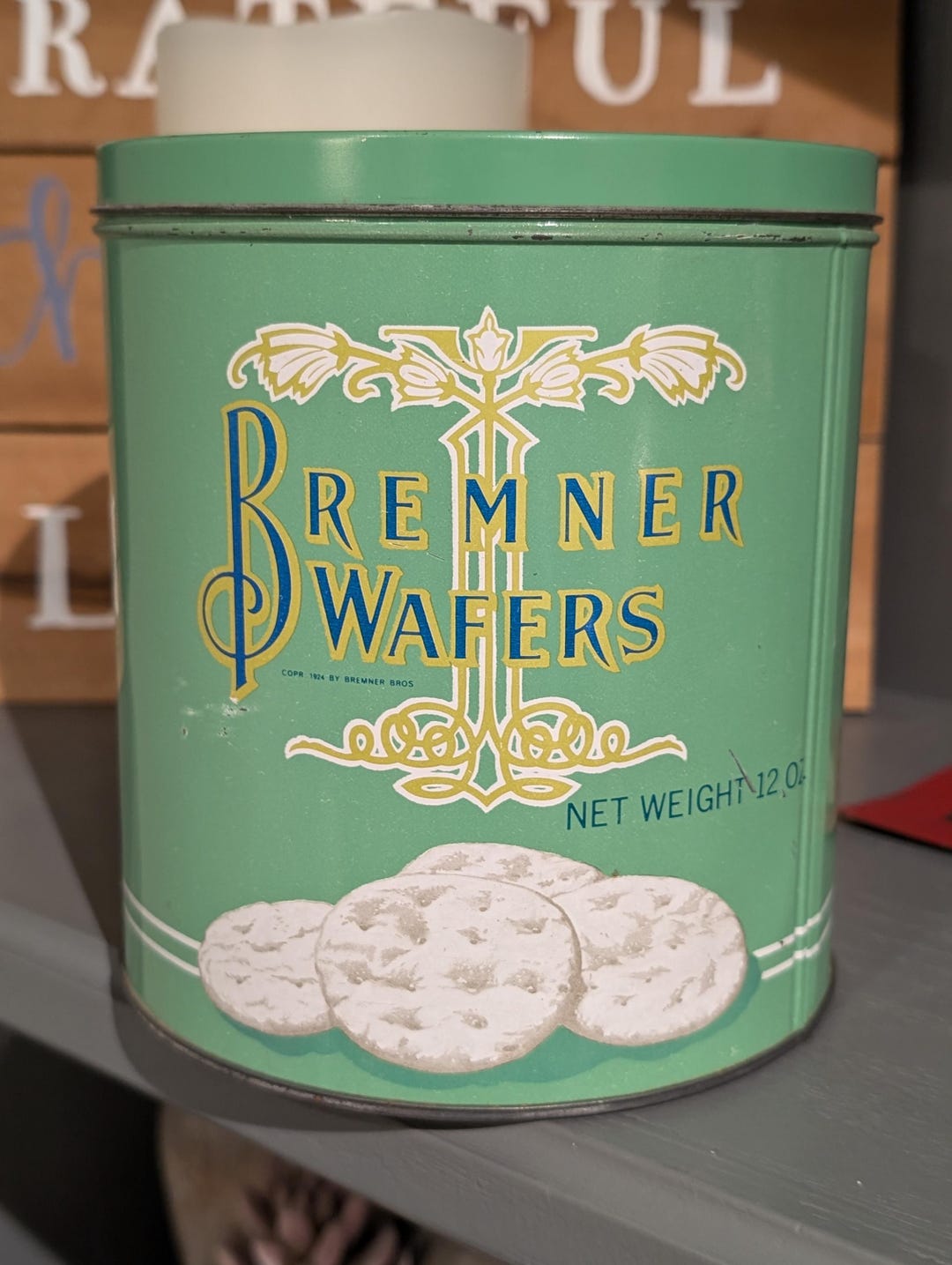 1960s Bremner Wafers Crackers Tin - Old & Original Chicago, Illinois ...