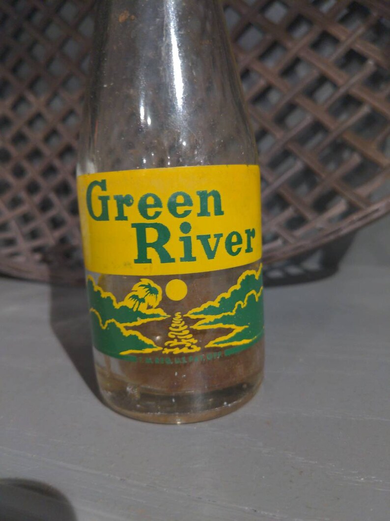 Green River Soda With Pure Cane Sugar