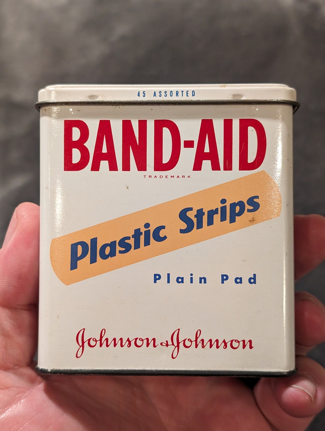 Original Vintage 1950s Band Aid Plastic Strips Plain Pad Bandaids Tin ...