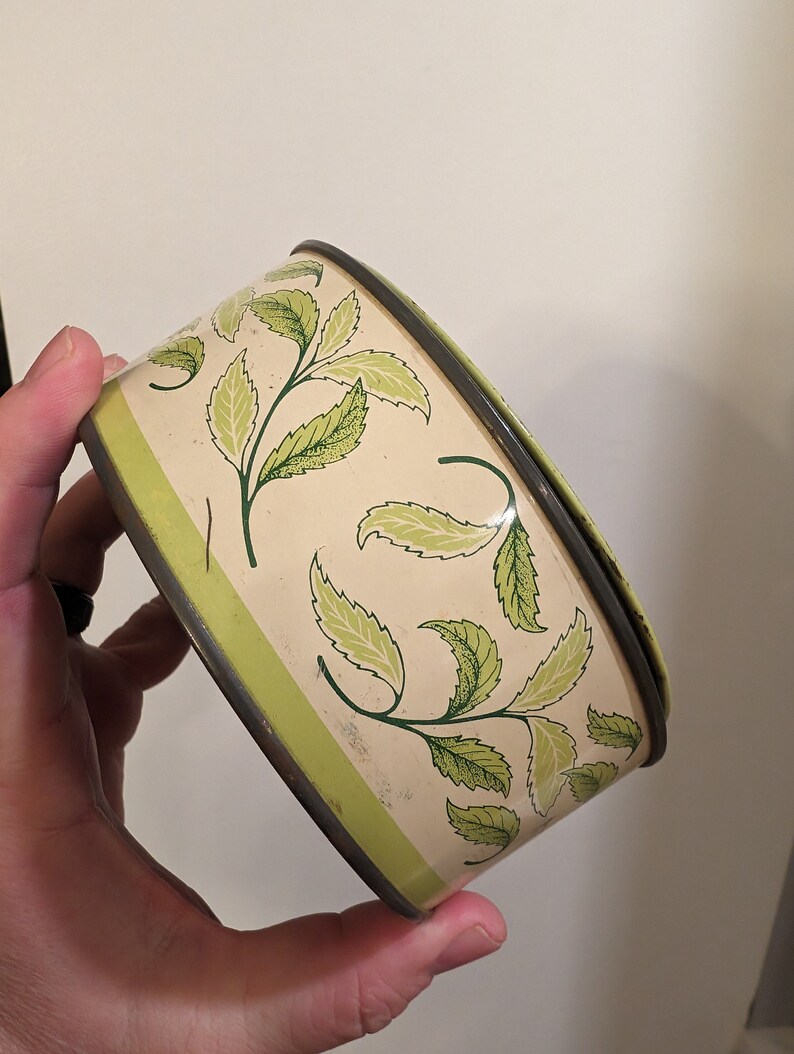 1940s Creme De Mint Pecans Mints Candies Can - Old & Original Tin From ...