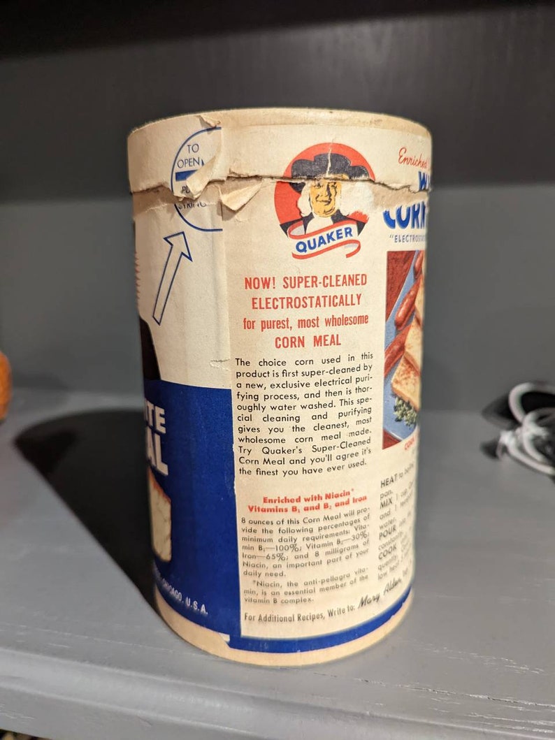 1950s Quacker Oats Oatmeal Container White Corn Meal - Larger Size ...