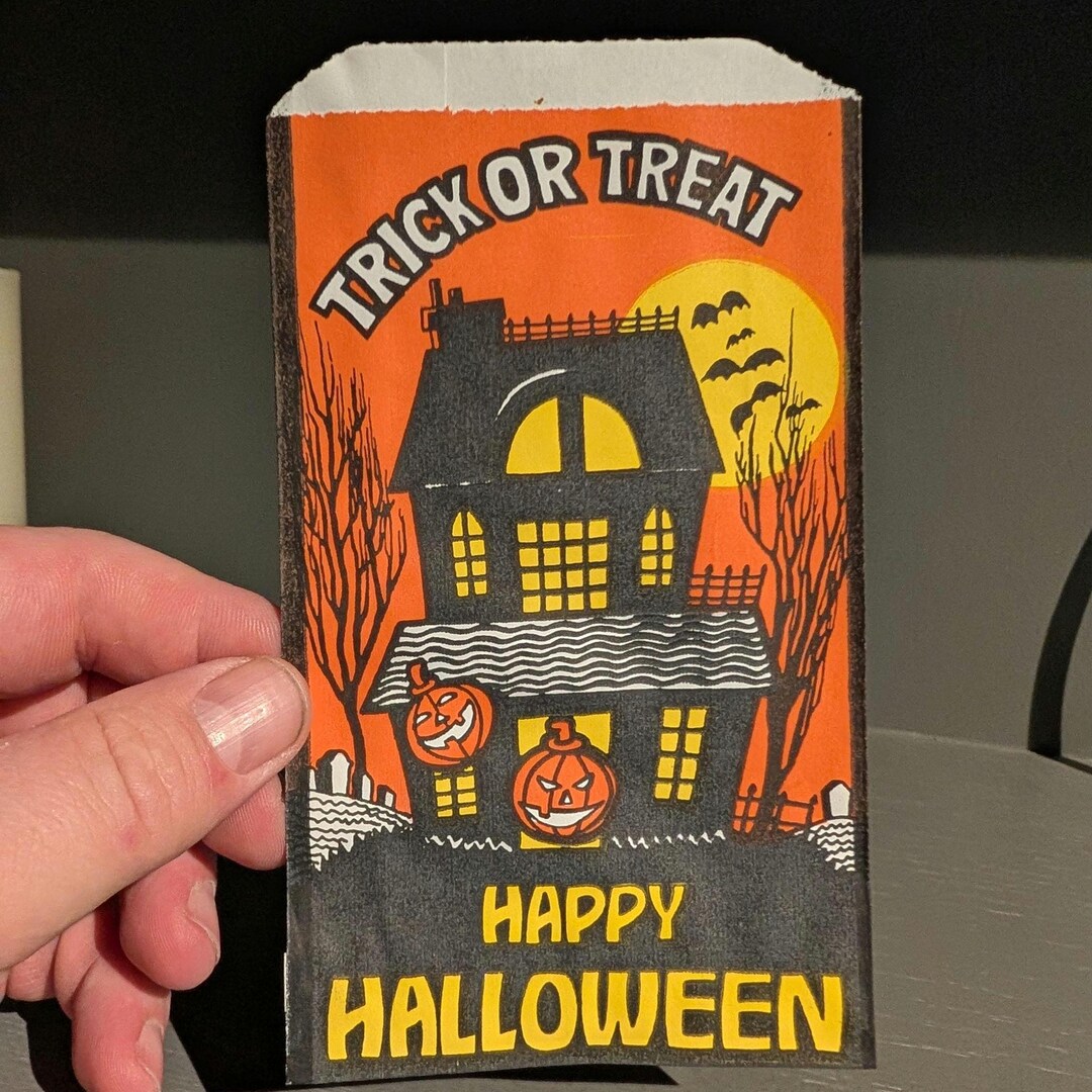 NOS Old 1970s Haunted House Trick or Treat Halloween Candy Treat Bag ...