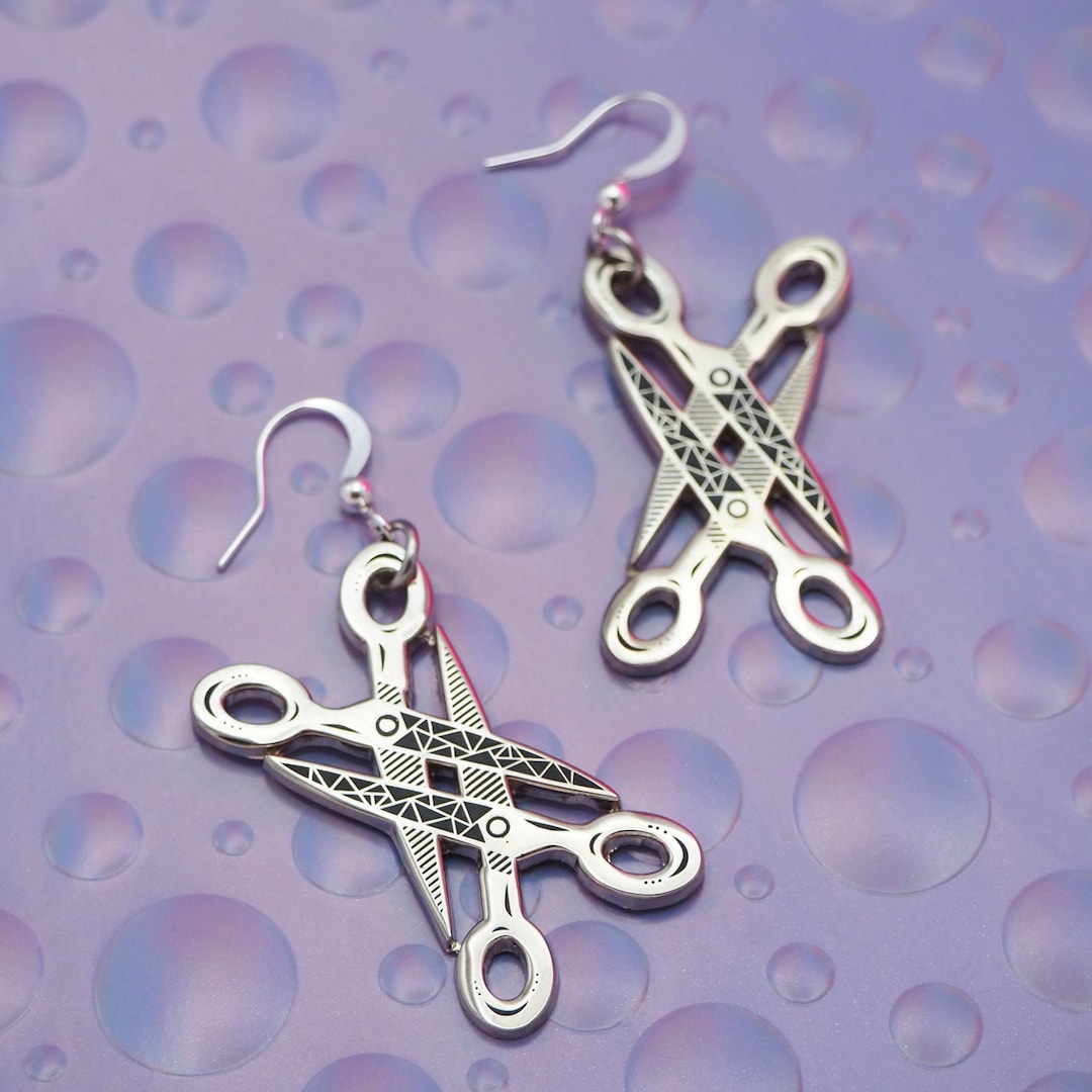 Scissor Earrings- Lesbian & Sapphic Jewelry in Gold or Silver - Etsy