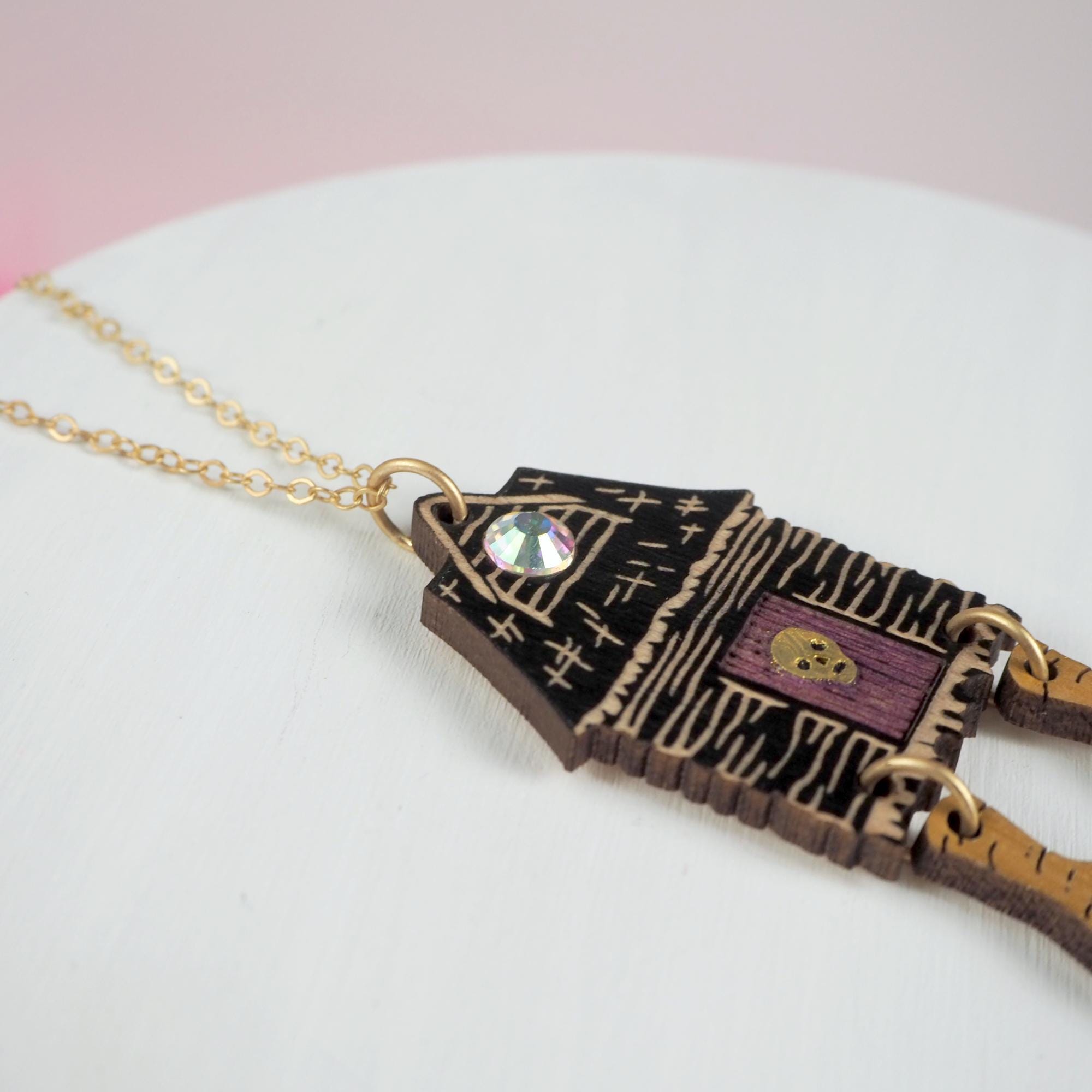 Baba Yaga's Hut, Handmade Forest Witch Necklace - Etsy