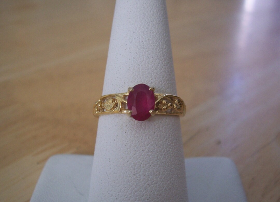 Vintage Wax Cast Setting With Natural Ruby Solitaire Ring in Yellow Gold - Etsy