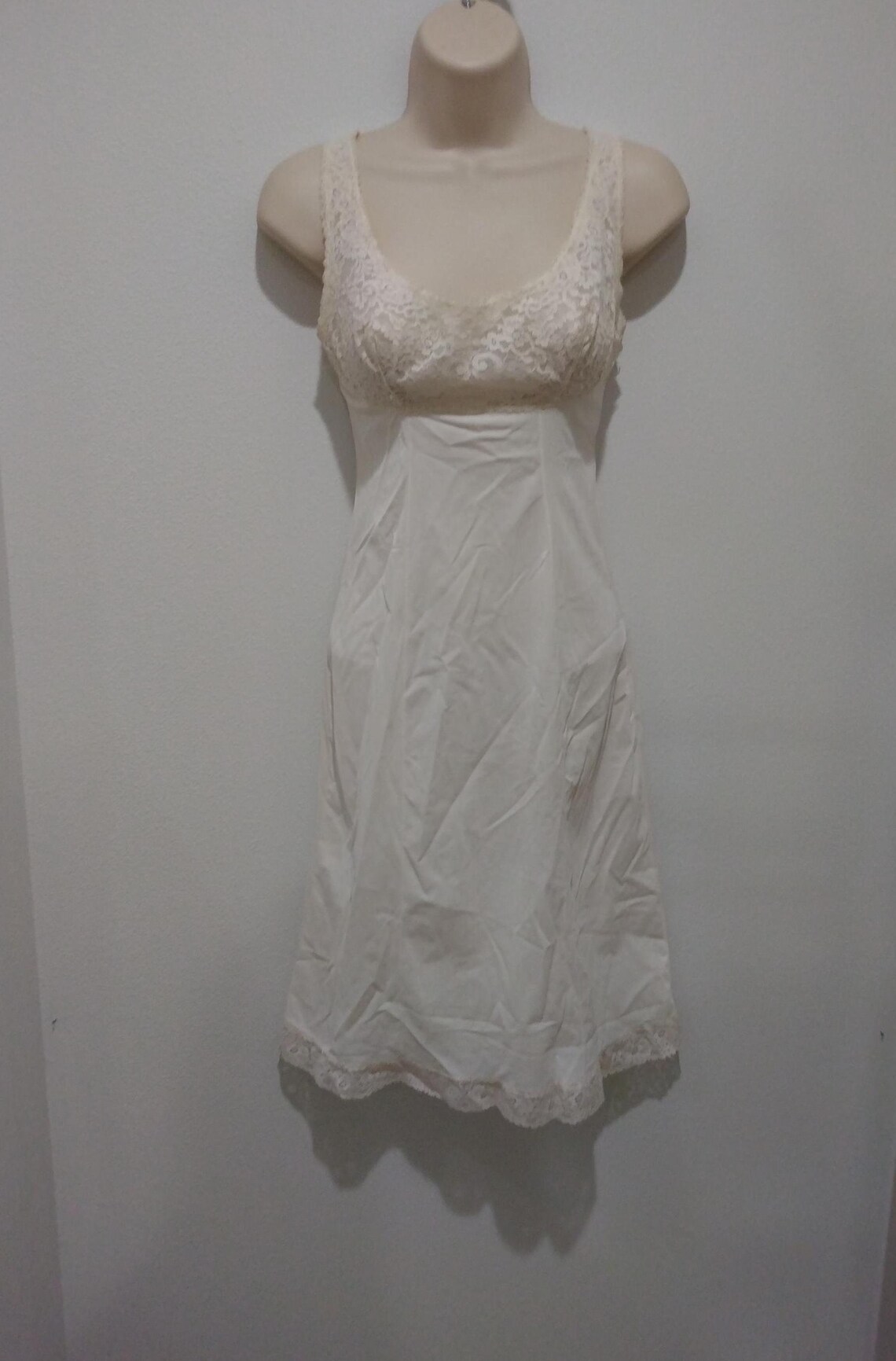 Vintage Henson Kickernick Slip Womens Size 32 off White Lace USA Made ...
