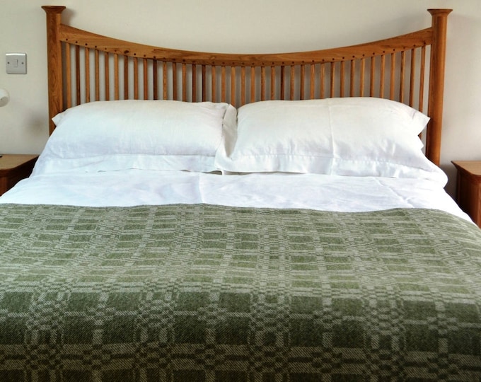 Coverlet - Handwoven Lambswool Throw in Dark Apple Green - Sofa Throw ...