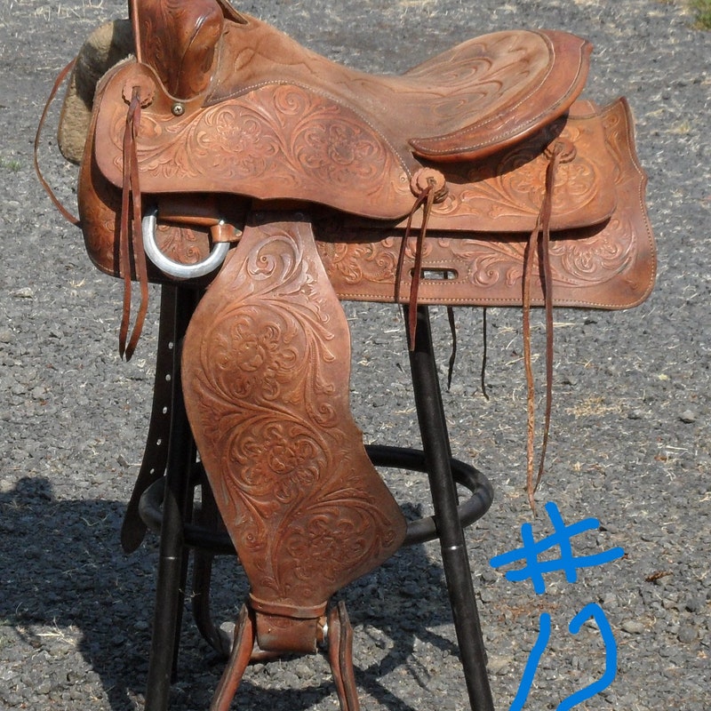Saddle Bar Stool - Etsy