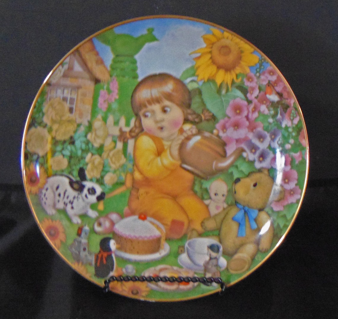 Set of 4 Carol Lawson Plates - Etsy