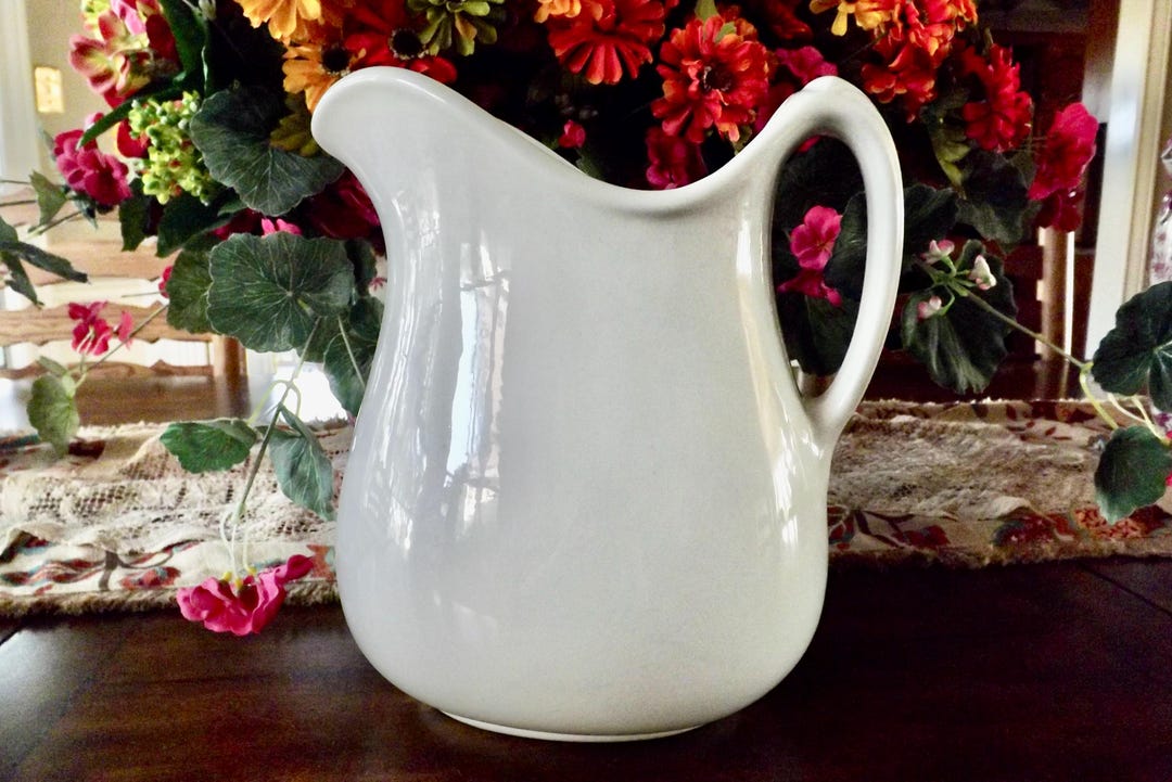 Ironstone Pitcher Restaurant Ware by TEPCO 1940s 3.5 Quarts 10.5 ...