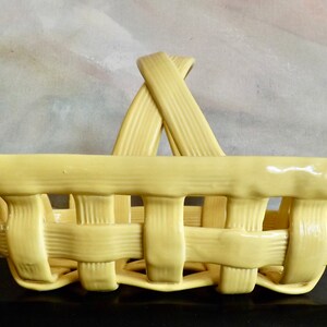 Yellow Ceramic Braided Bread Basket With Handle 9"_french Cottage ...