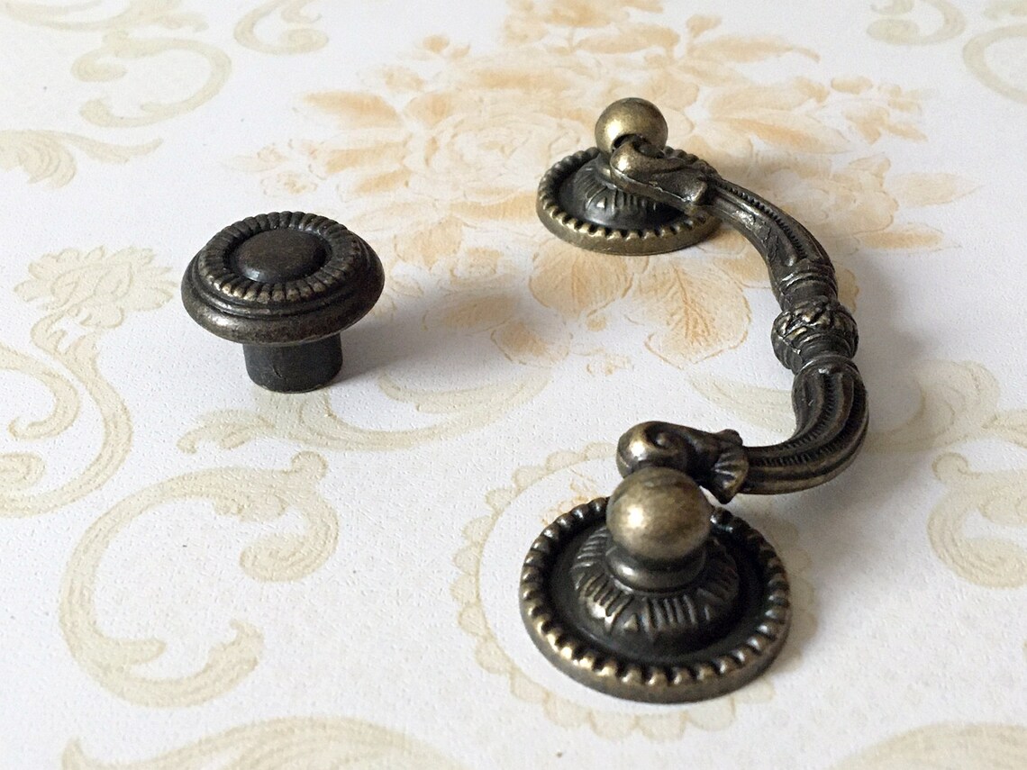 3 C-C Drawer Pull Dresser Pull Bail Drawer Pulls Handles - Etsy