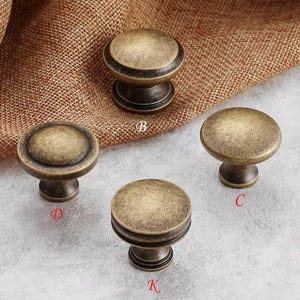 Classic Antique Bronze Cabinet Knob Vintage Look Dresser Drawer Pull ...