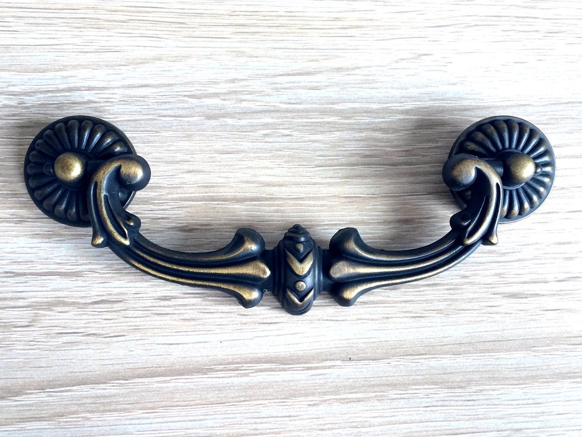3.75 5 Drop Handle Bail Pull Vintage Style Dresser | Etsy