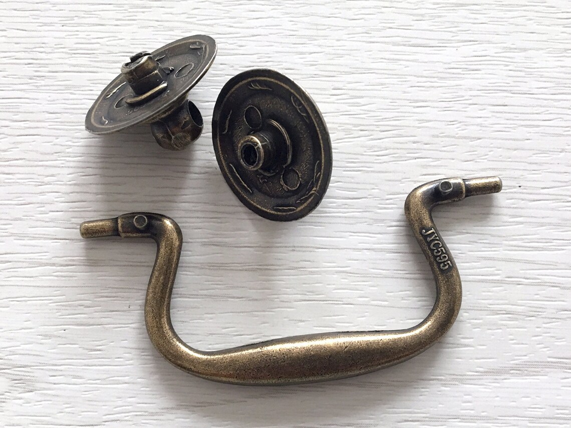 2 3 4 Vintage Style Bail Drawer Pulls Handles Drop Etsy
