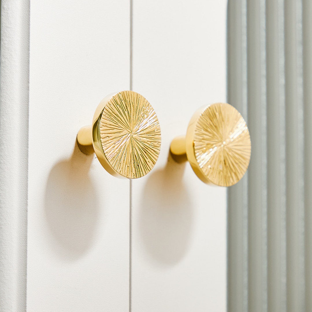 Brass Scandivanian Sunburst Round Knobs Polished Gold Chrome Circular Dresser Drawer Knob ...