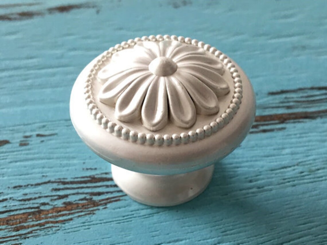 Silver White Knob Shabby Chic Cabinet Knob Pull Dresser Knob - Etsy