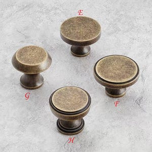 Classic Antique Bronze Cabinet Knob Vintage Look Dresser Drawer Pull ...