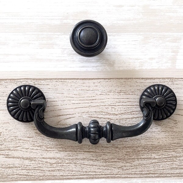 Bail Pulls - Etsy
