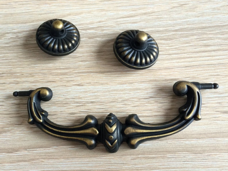 3.75 5 Drop Handle Bail Pull Vintage Style Dresser | Etsy
