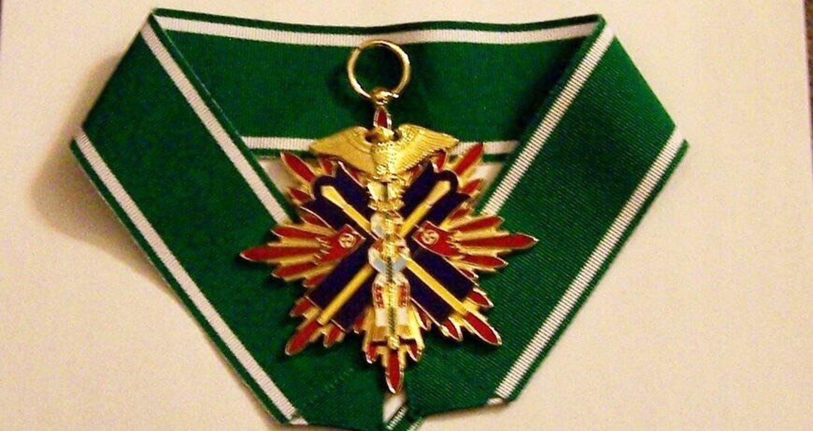 Japan Japanese Nippon Empire GOLDEN KITE MEDAL Army Navy War Battle ...