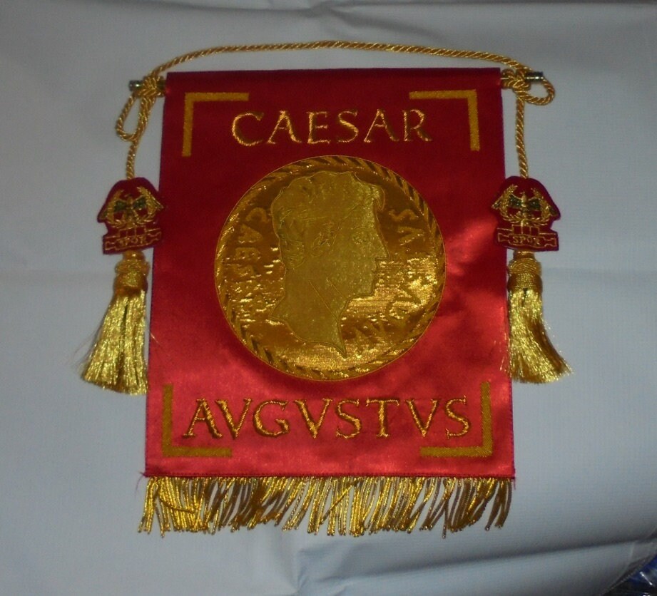 Deluxe Roman Caesar Augustus Battle Banner Eagle Aquila SPQR | Etsy