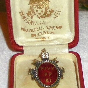 Vatican Pope Chamberlain Collar Chain Uniform Medal Badge Papal Court ...