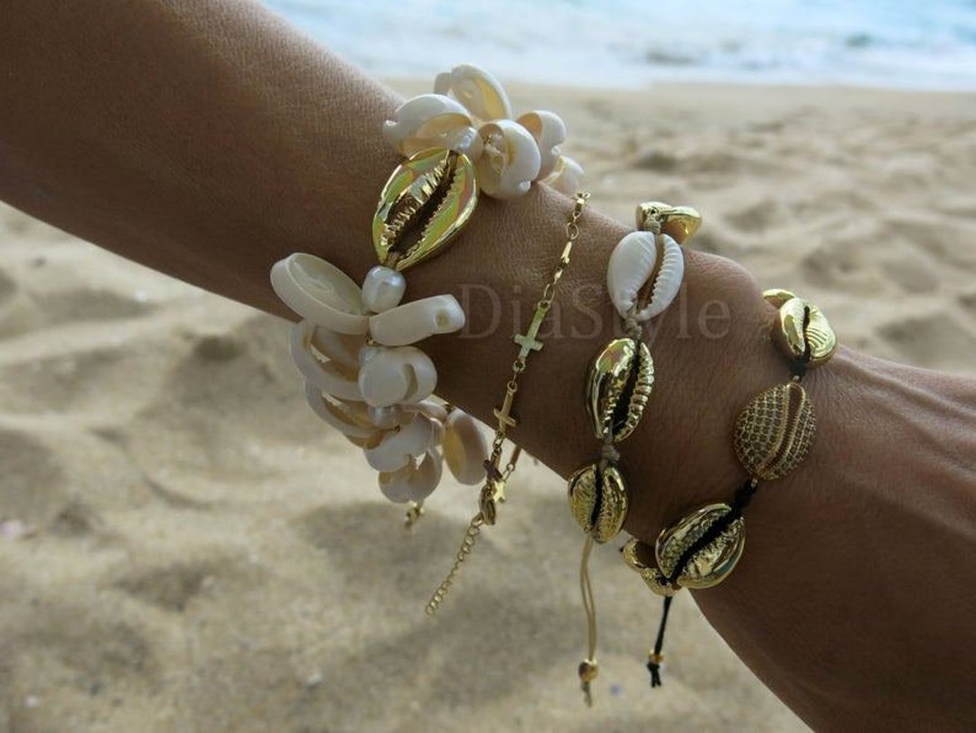 Cowrie Shell Double Bracelet, Freshwater Pearl Bracelet, White and Gold ...