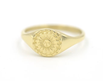Sun Signet Ring - Etsy
