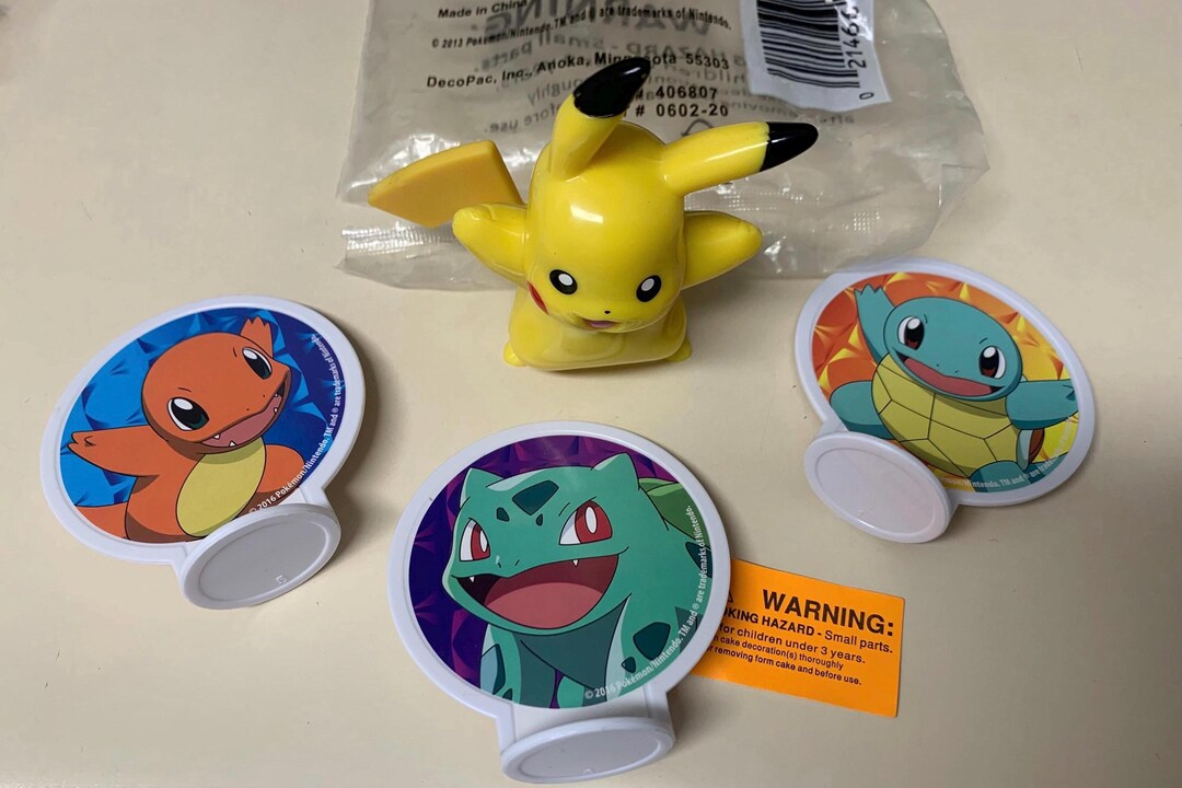 Pokémon Pikachu Cake Topper Decopac 2013, Pikachu Cake Topper Set. - Etsy