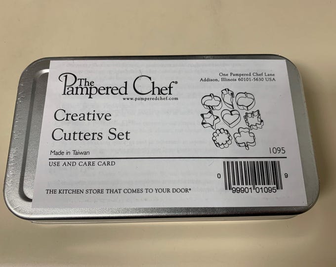 The Pampered Chef Creative Cutters Set of 8 #1095, Mini Cutters. New ...
