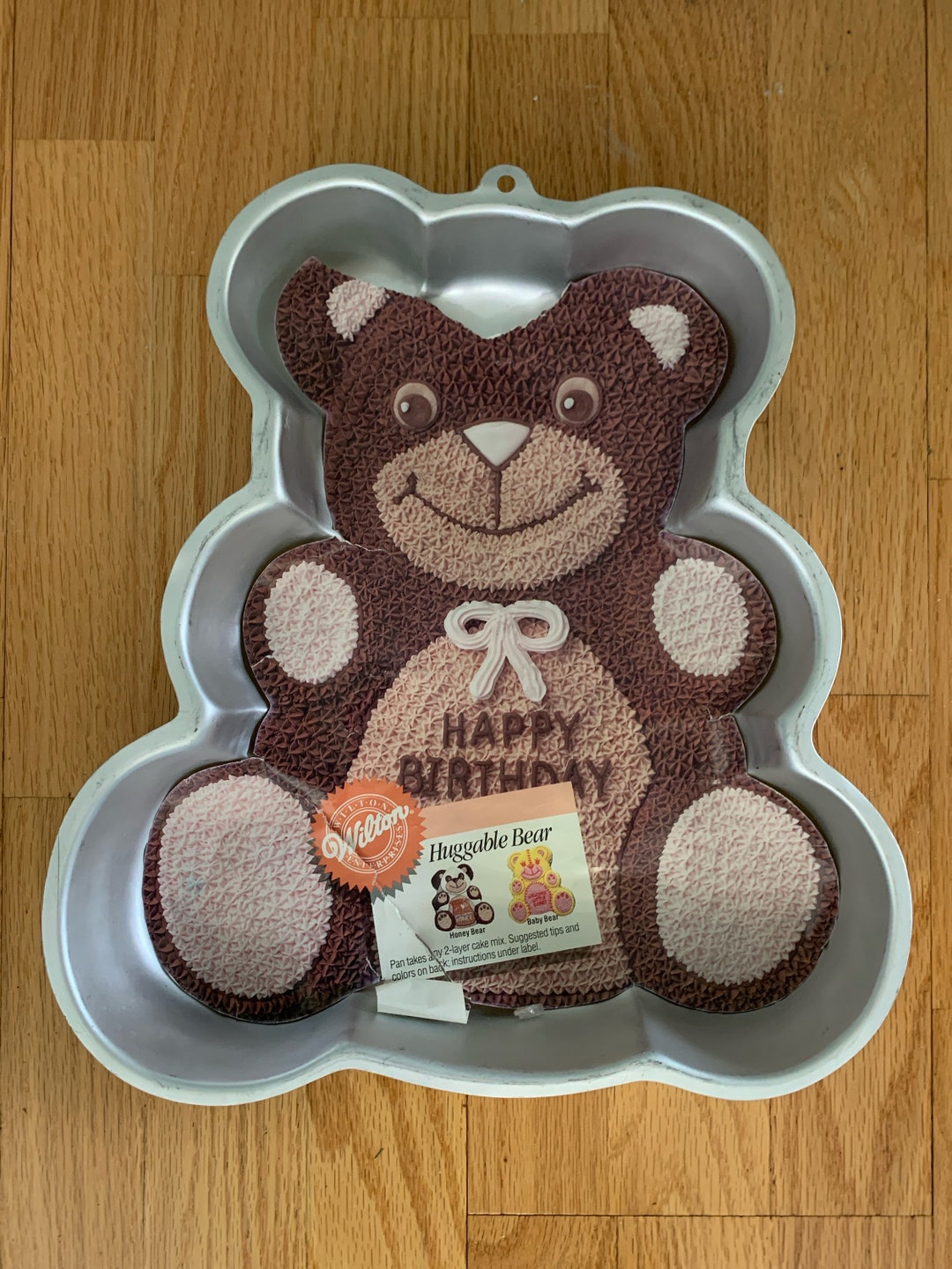 Wilton Huggable Bear Cake Pan 1982 Vintage With Complete Instructions ...