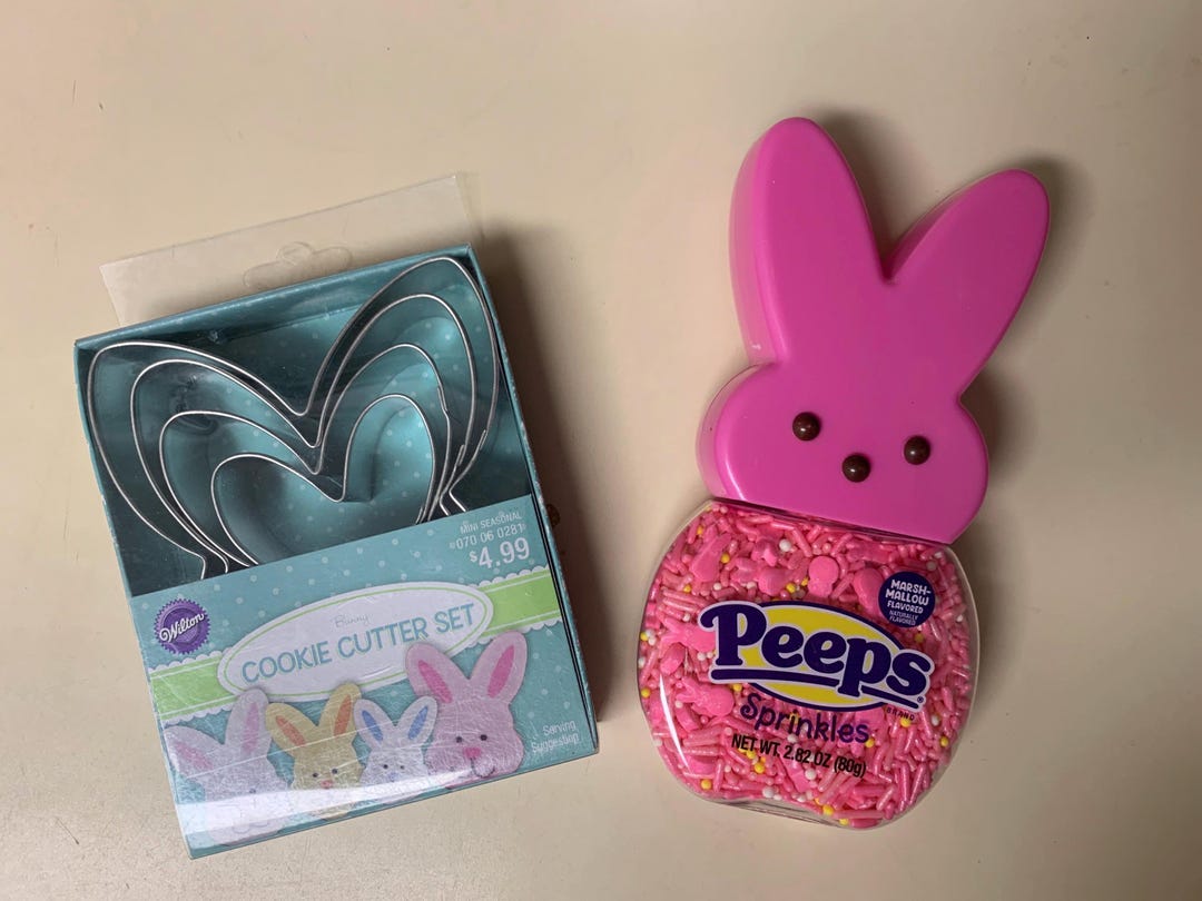 Wilton Easter Cookie Cutter Set of 4 With Peeps Sprinkles - Etsy