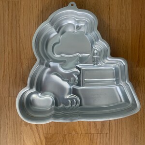 Wilton Vintage Cake Pan Garfield, Aluminum Cake Pan, Cake Decorating ...