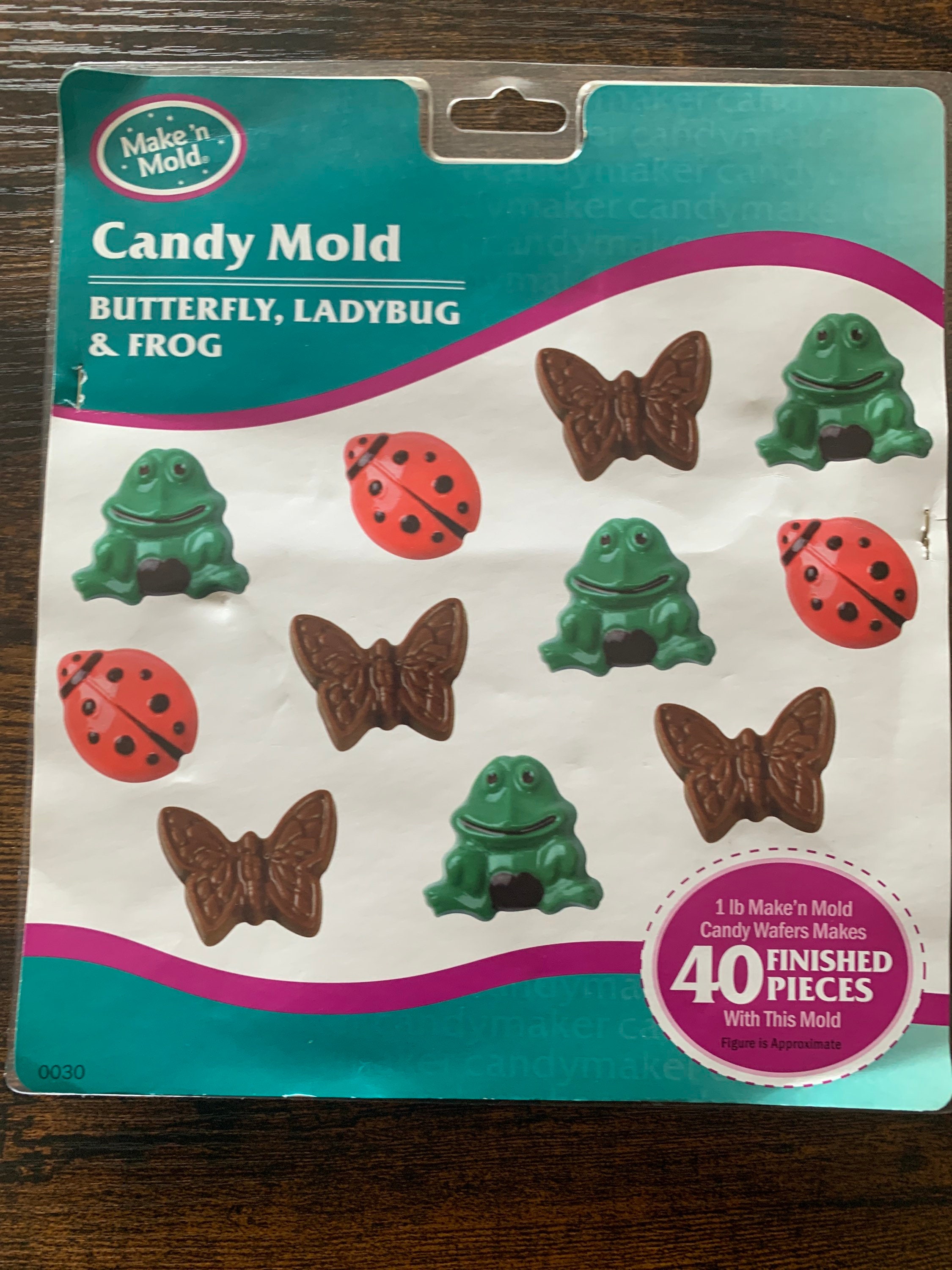 love and daisies Make N Mold fillable Chocolate candy lollipop molds ...