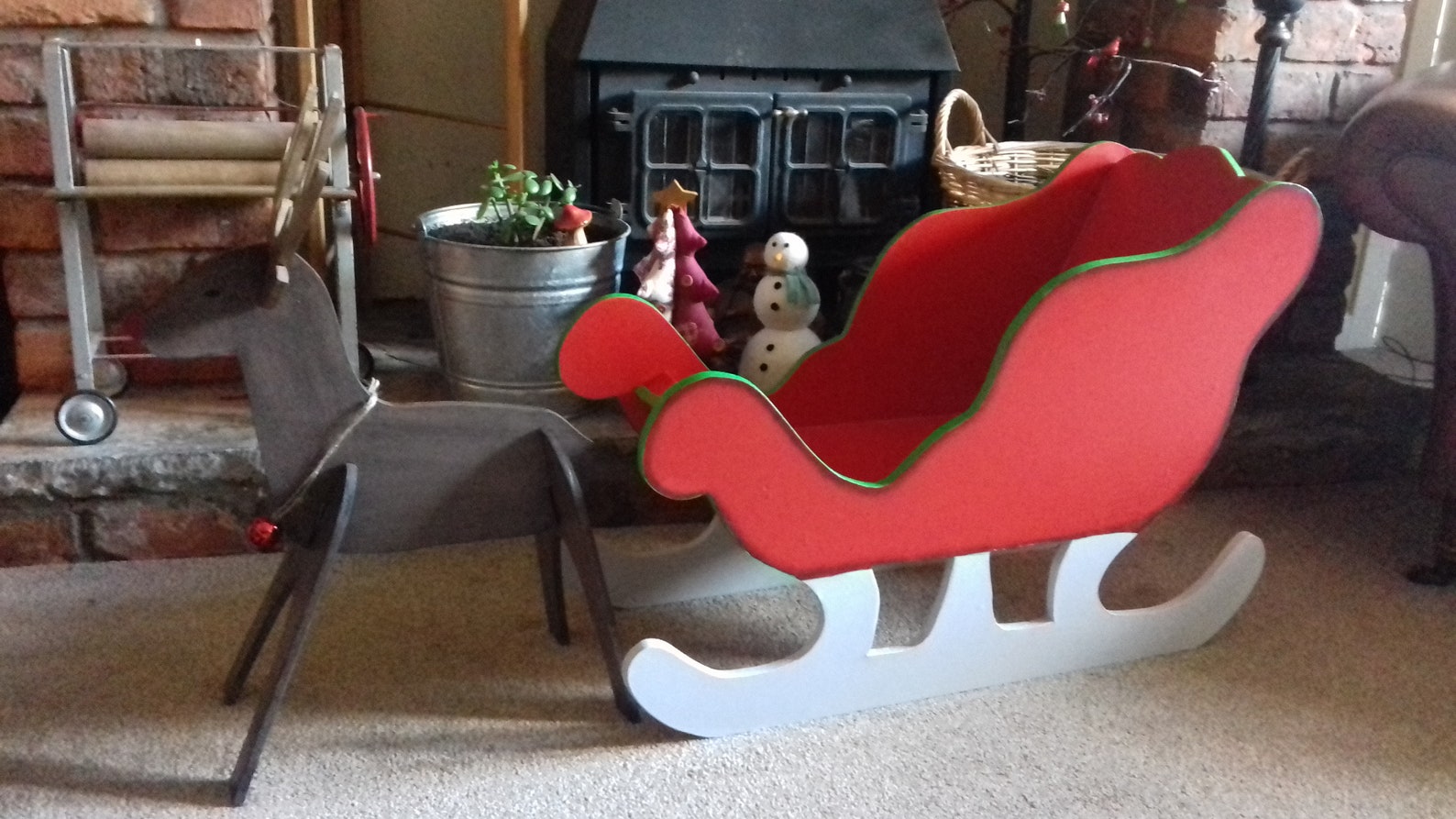 PICK UP ONLY Santa Sleigh Xmas Prop Photographer Photo Shoot Grotto ...