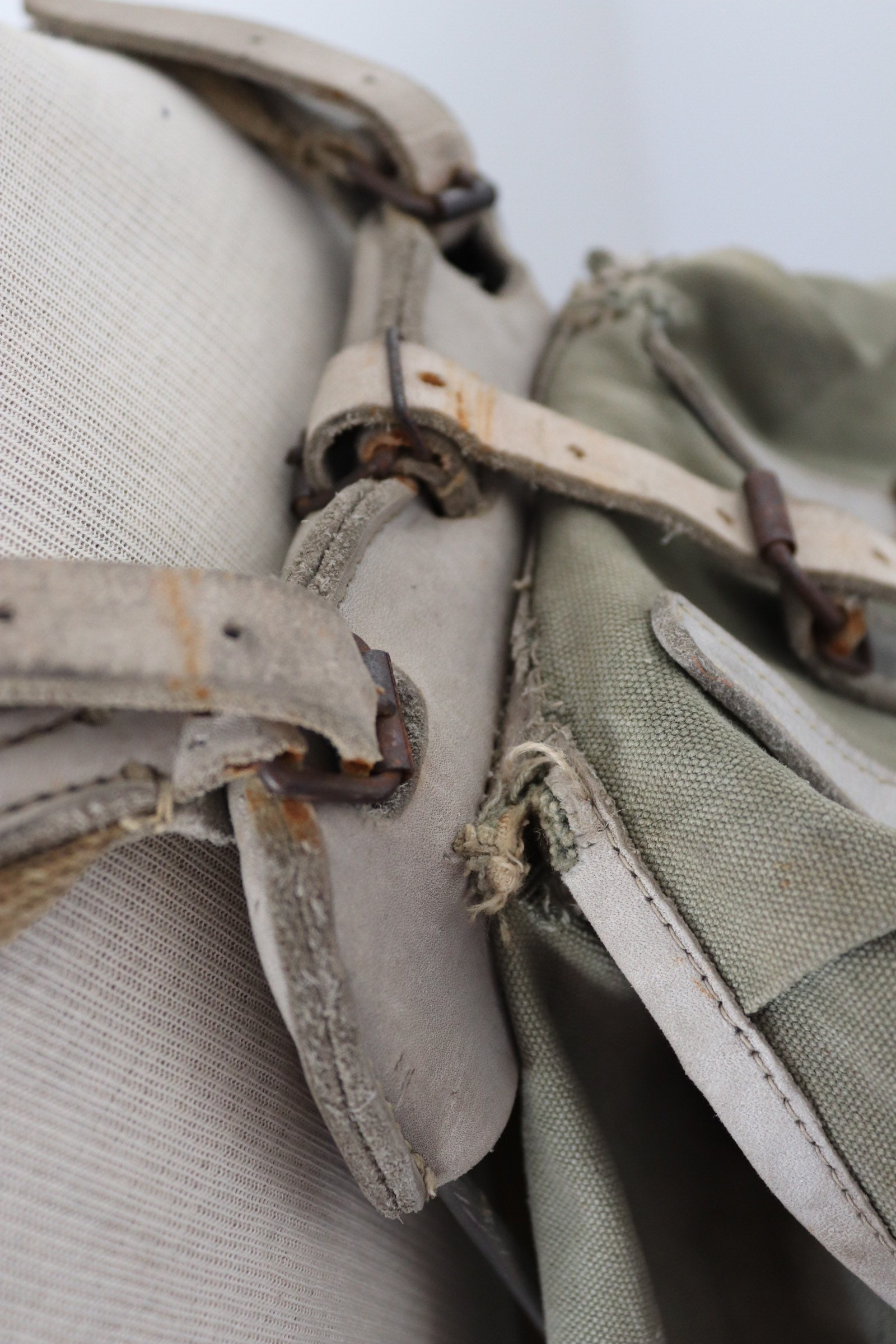 Vintage 1960s 60s french khaki green canvas leather rucksack backpack ...