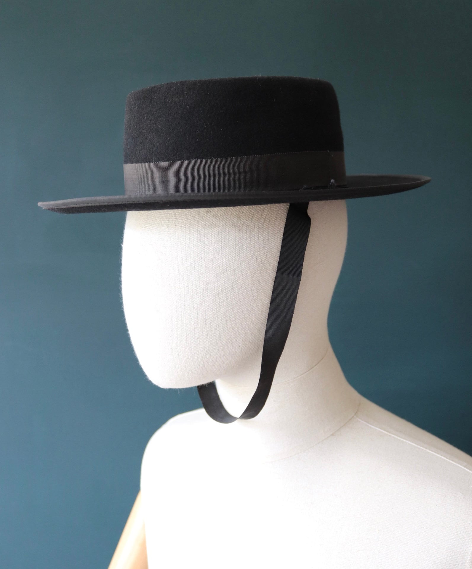Vintage Spanish toreador riding hat black felt sombrero Espanol
