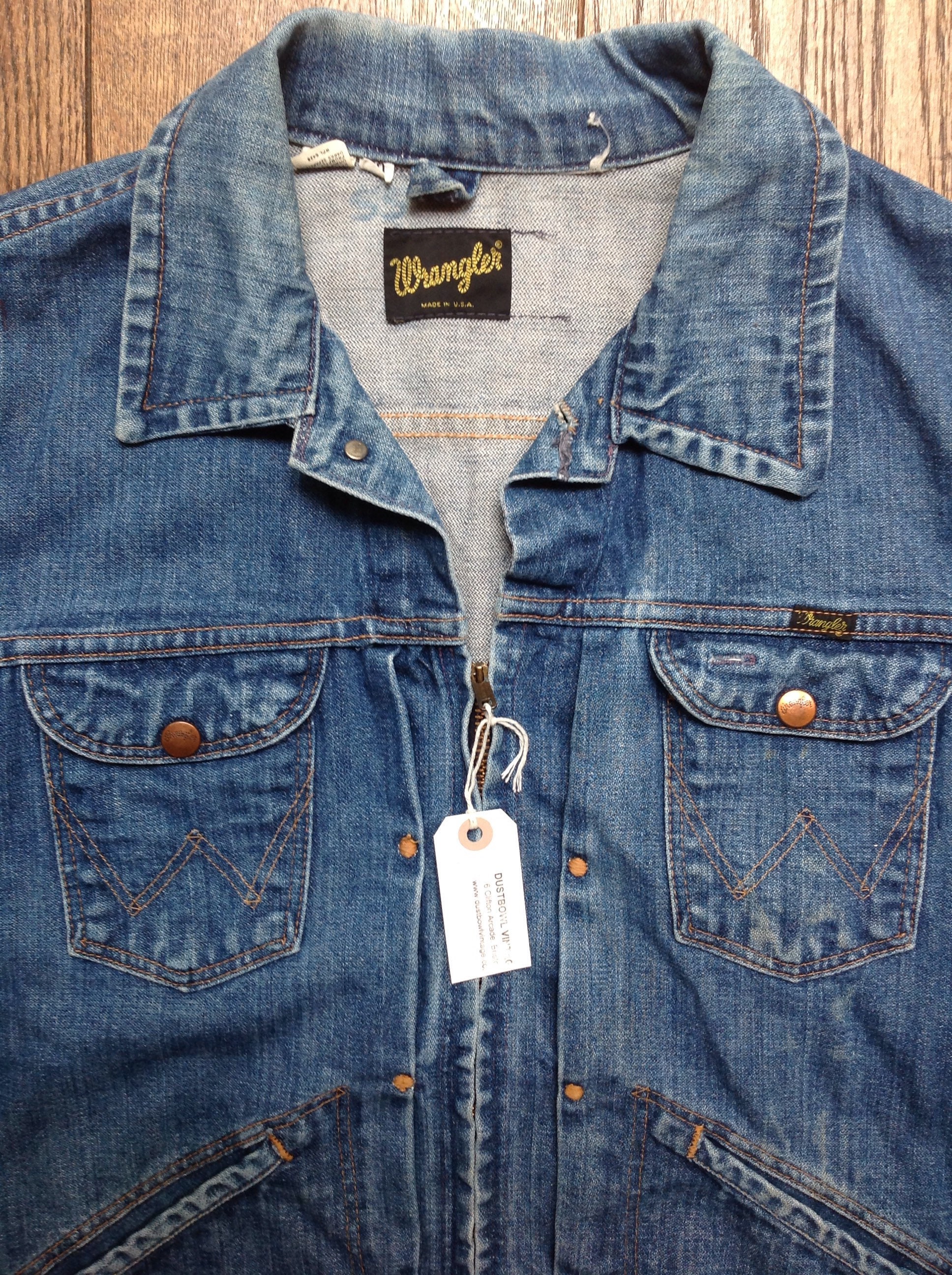 Vintage 1960s 60s Wrangler gold dot pleated front denim Vintage 1960s 60s Wrangler gold dot pleated front denim