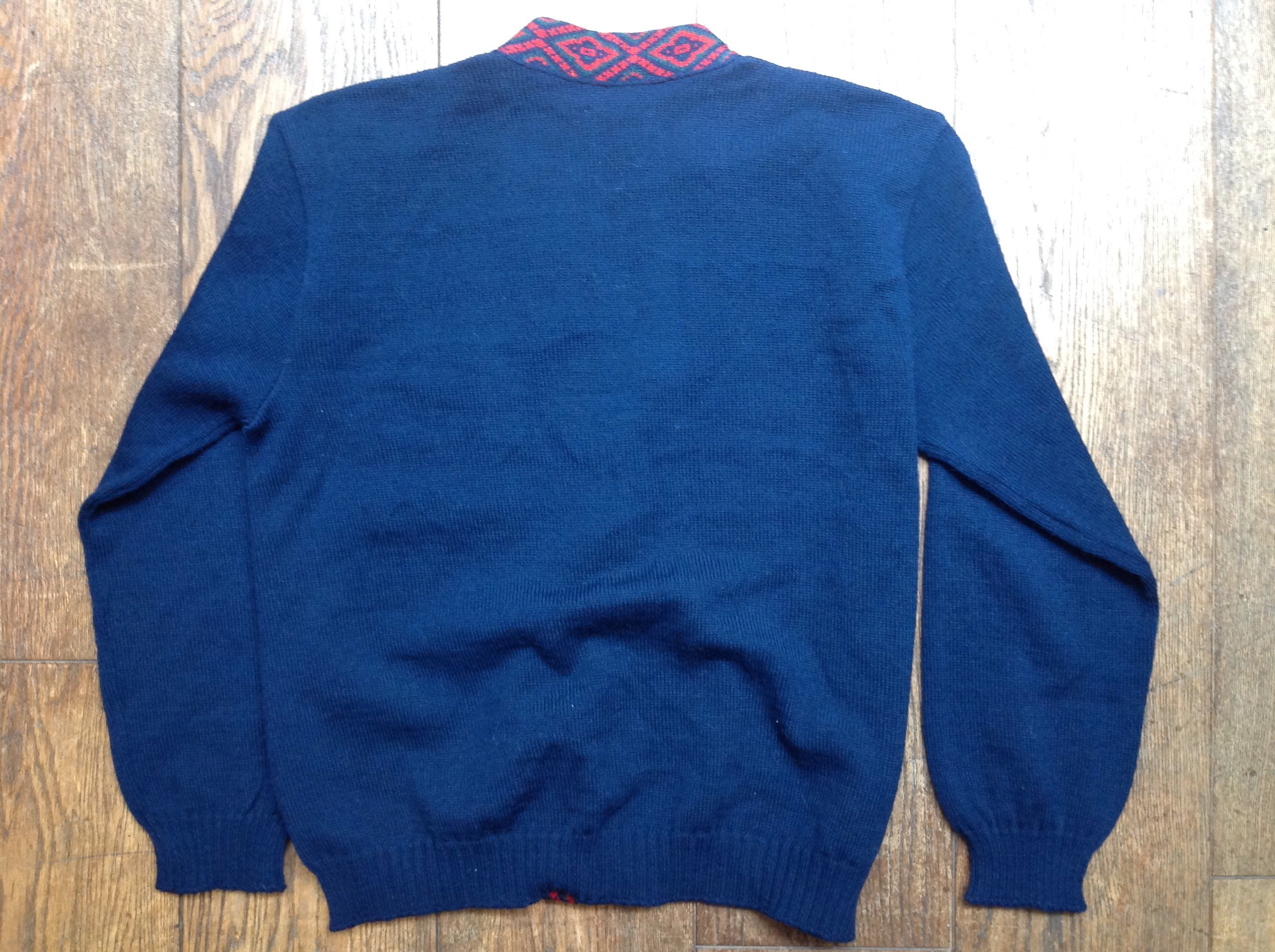 Vintage dark navy blue womens Pendleton cardigan sweater v neck 100% ...
