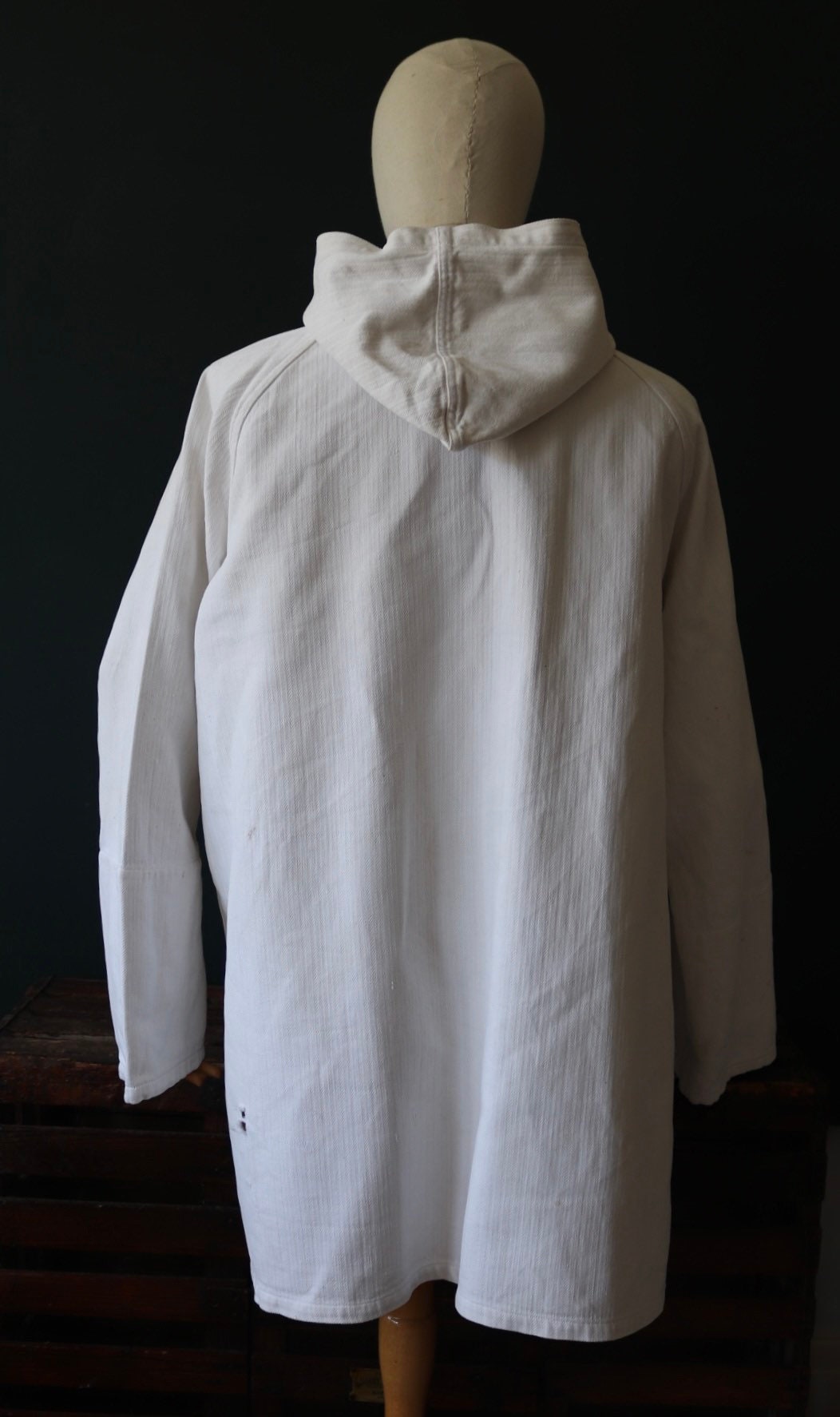 Vintage 1950s 50s French butchers white herringbone linen hooded ...