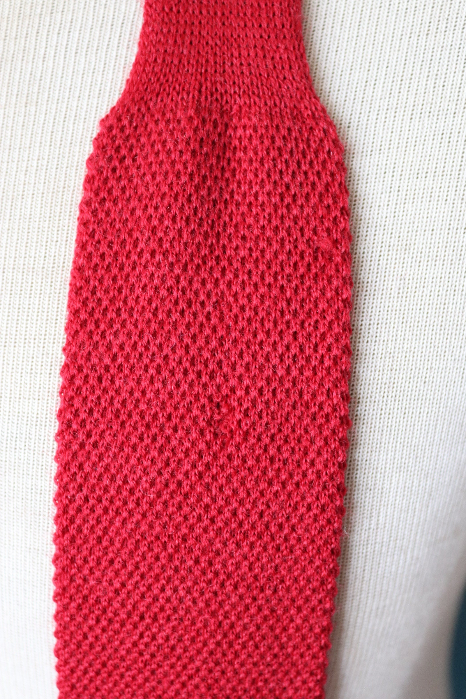 Vintage Pierre Cardin red knitted silk wool square end necktie tie mod ...