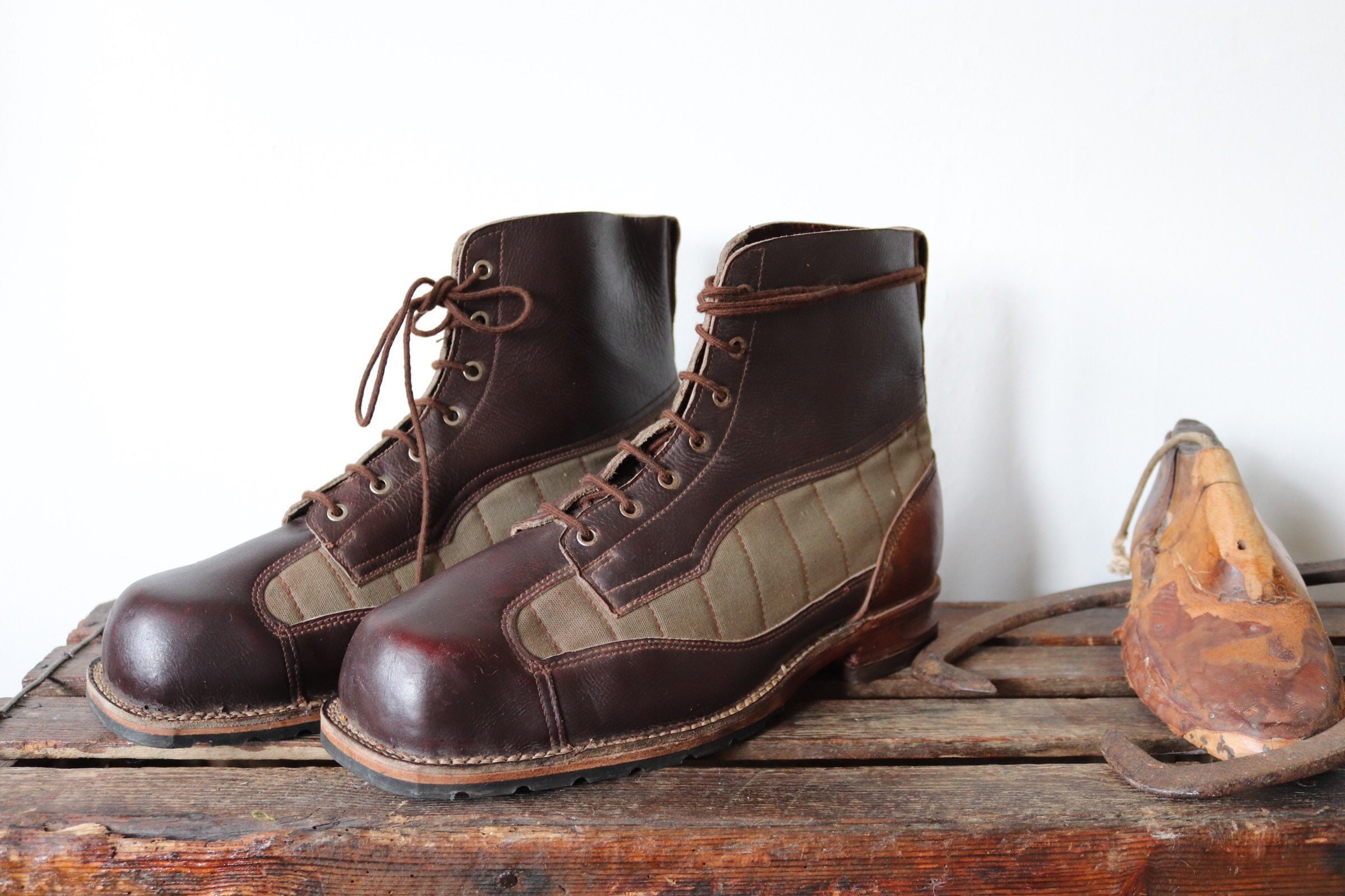 Vintage 1940s 40s WW2 Swedish army brown leather green Vintage 1940s 40s WW2 Swedish army brown leather green