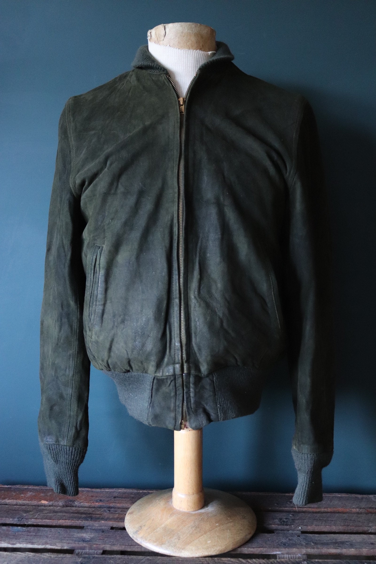 Vintage 1950s 50s 1960s 1960s dark green buckskin suede jacket bomber ...